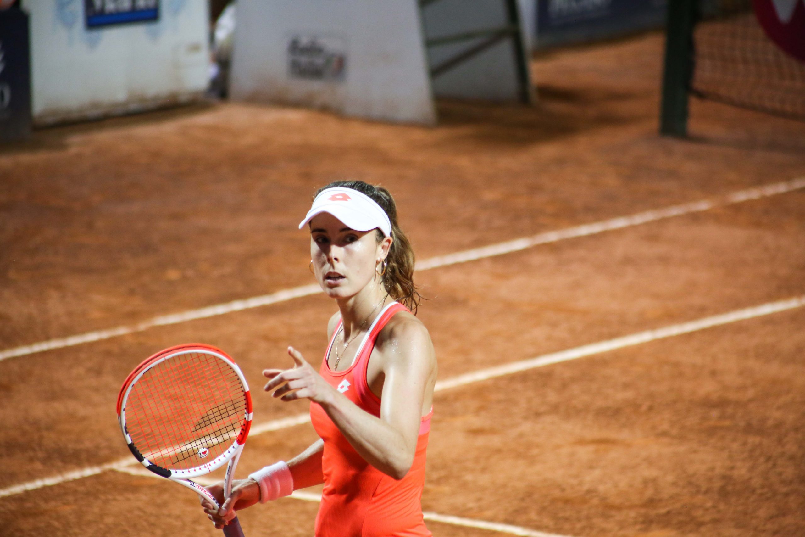 Australian Open: Cornet non finisce di stupire, battuta pure la Halep ...